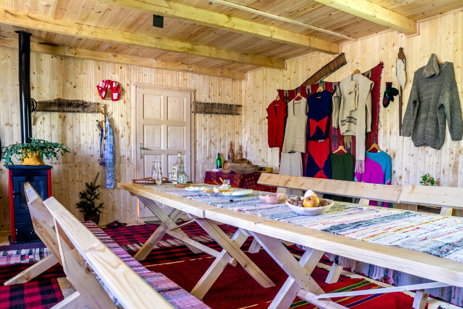 Kolasin: Misko's Cheese Farm | TOURISM IN VILLAGES